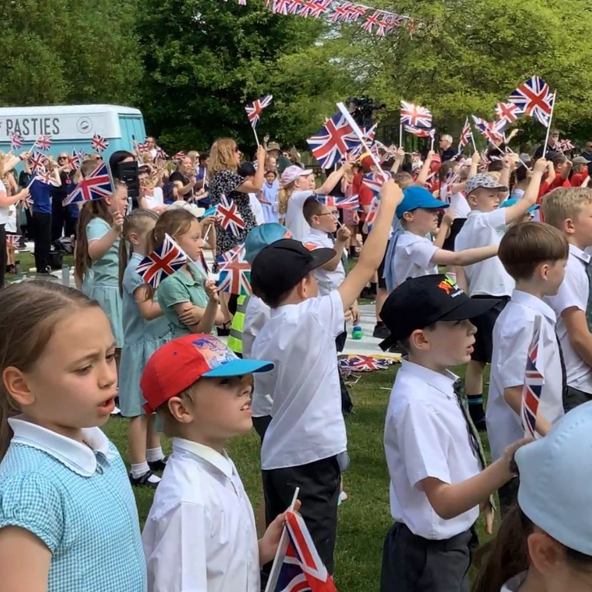 Dosthill Primary Academy - Year 3 Shine at VE Day Schools Project ...